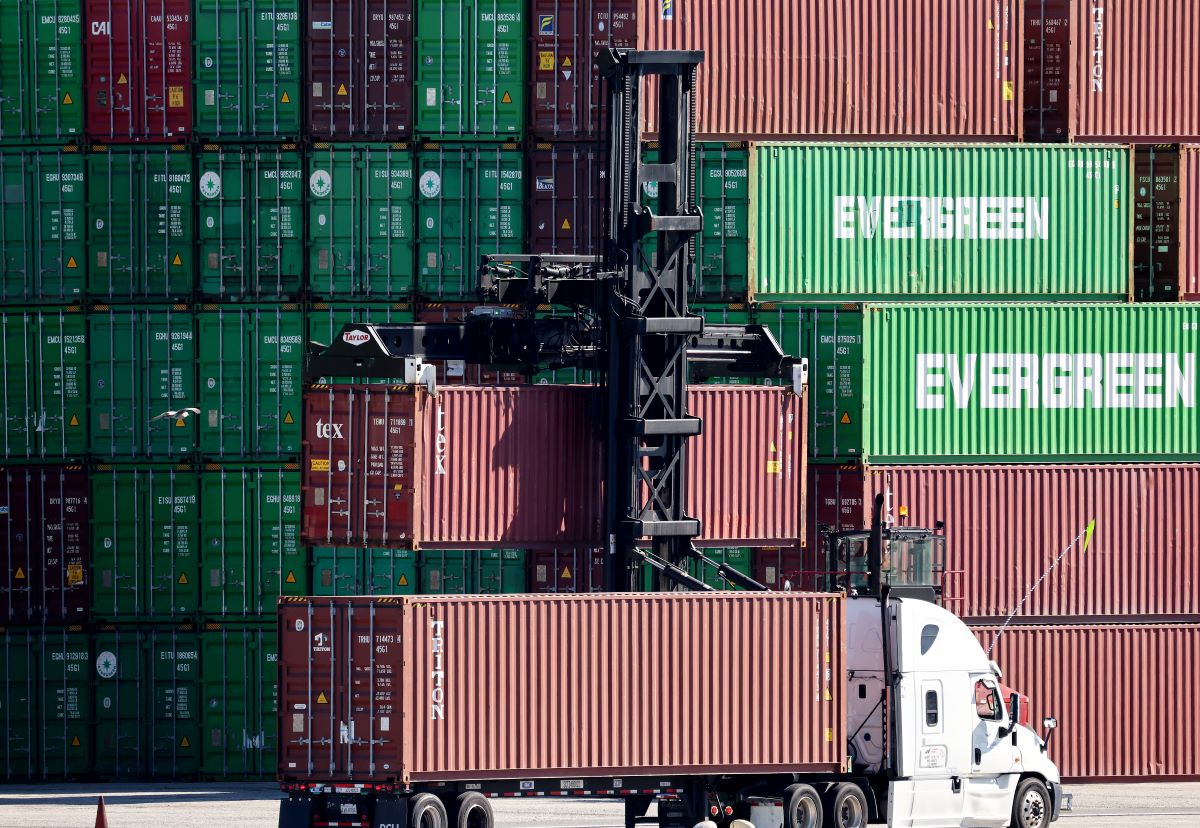 Industrial Policy Synergies: Industrial Policy + Macroeconomic Policy ...