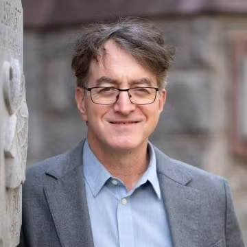 The Political Economy of the US Media System: Excavating the Roots of ...